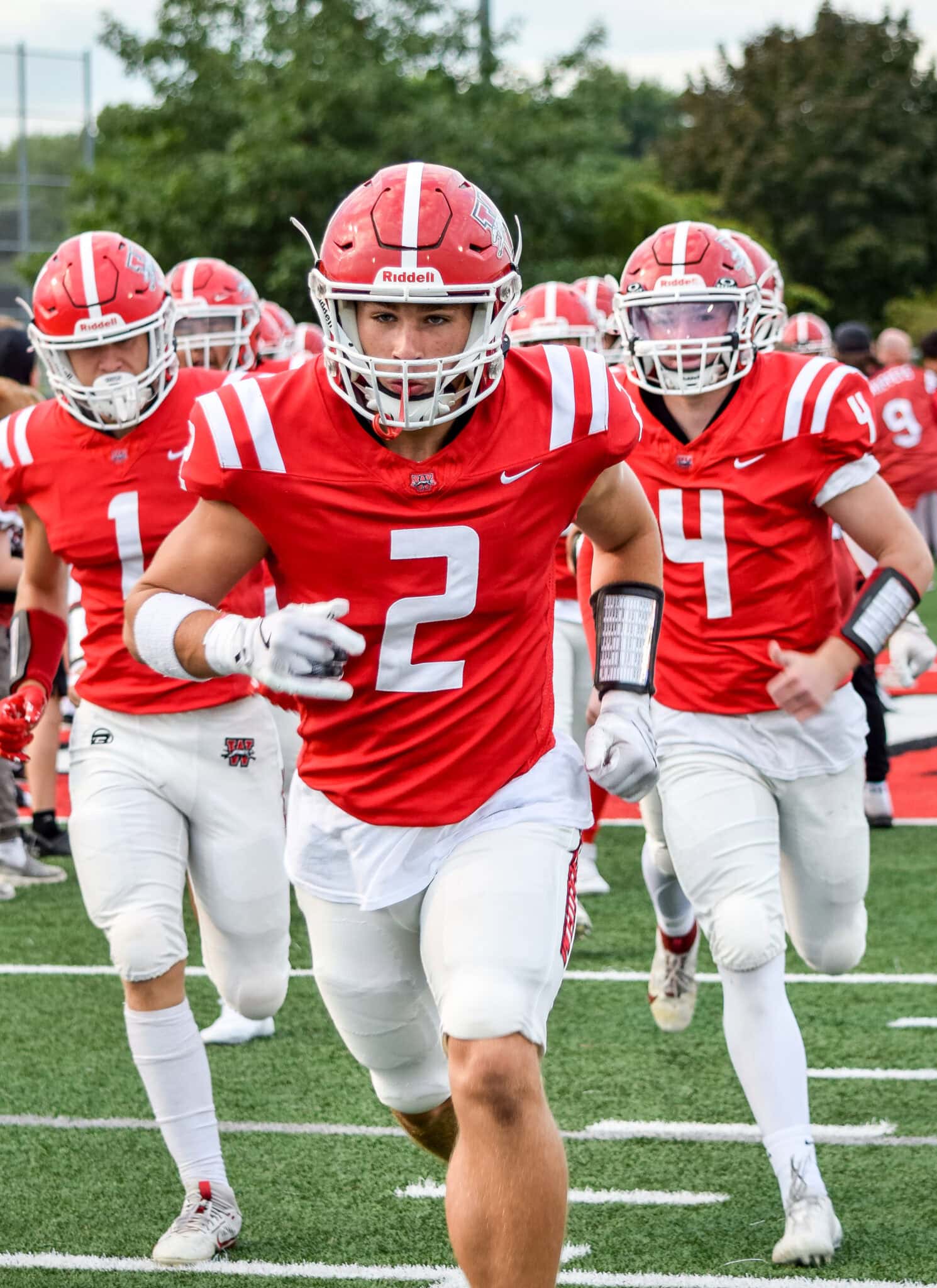 Whippet Football Battles Delavan-Darien, Falls 38-14 - Whitewater Banner